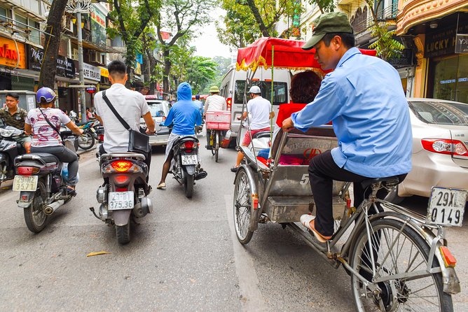 2-Day In Halong Bay Cruise With Transfer From Hanoi - The Cabins and Onboard Comfort
