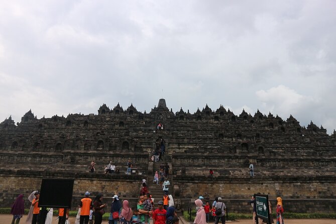 2-Day Java Tour from Bali Including Yogyakarta and Borobudur Temple - FAQs