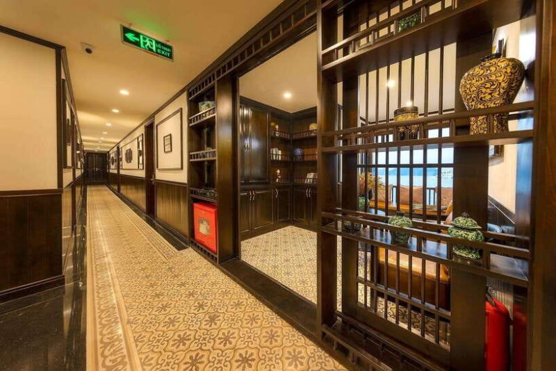 2-Day Lan Ha Bay Cruise Special Style - Key Points