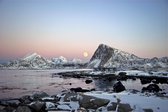 2- Day Lofoten Highlights Photo Tour (Winter) - Local Attractions and Activities in Svolvaer
