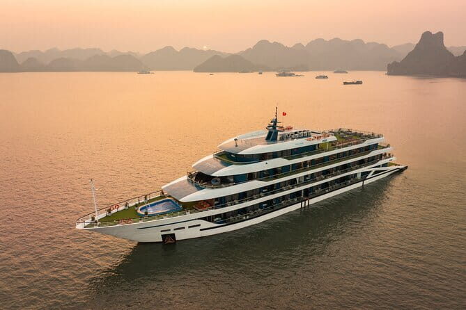 2-day Mai Chau Visit and Da River Boat Trip with round trip from Hanoi - What Makes This Tour Stand Out?