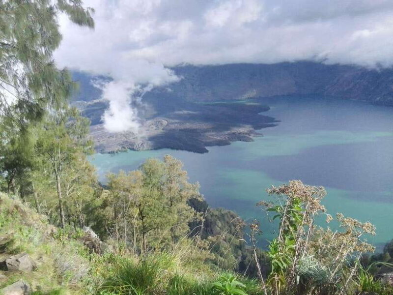 2-Day Mount Rinjani Trekking Summit Tour from Sembalun - Detailed Itinerary and What to Expect