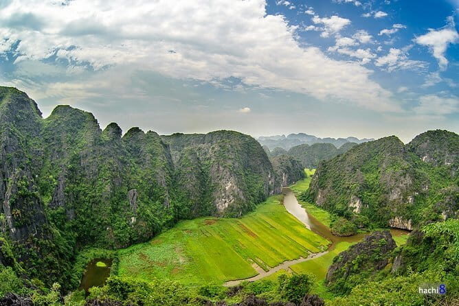 2-day Ninh Binh & Halong Bay: 2 World Heritage Sites - Starting Point and Transportation