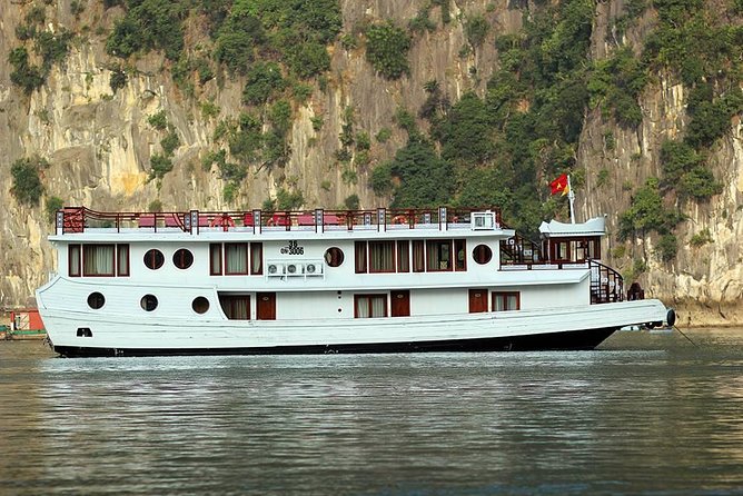 2-Day Oriental Sails Junk Cruise of Halong Bay - Authenticity and Reviews: What Travelers Say