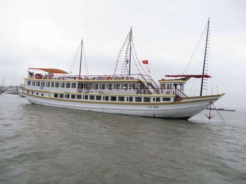 2-Day Peaceful in Bai Tu Long Bay with Luxury Cruise - What We Love and What to Consider