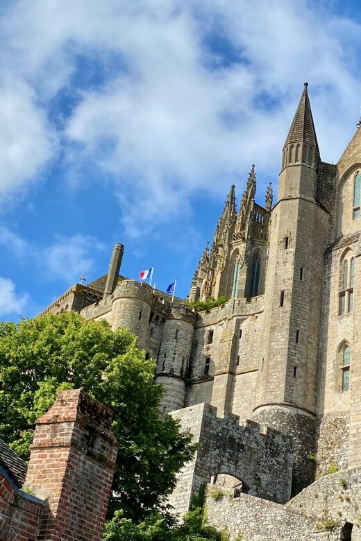 2-day Private D-Day Mont Saint-Michel 3 Castles by Mercedes - The Sum Up