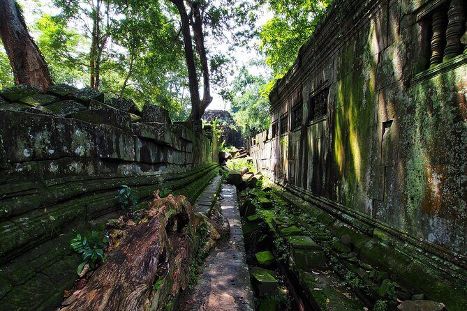 2-Day Private Guided Tour to Beng Mealea, Koh Ker and Preah Vihear - The Mountain Majesty of Preah Vihear