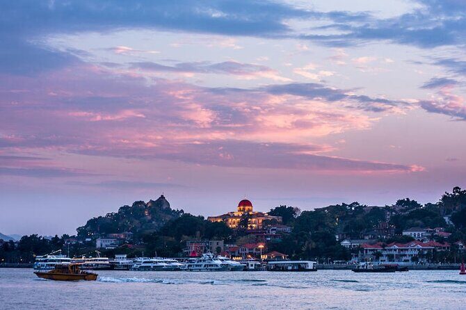 2-Day Private Sightseeing Tour of Xiamen City Highlights and Toulou Cluster - Who Will Enjoy This Tour?