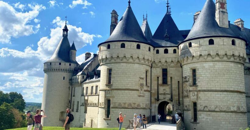 2-day Private Top 6 Loire Valley Castles from Paris Mercedes - An In-Depth Look at the Loire Valley Castle Tour