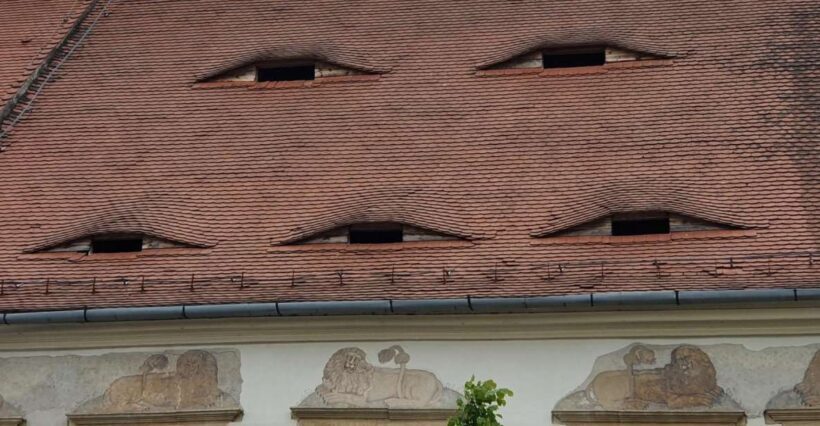 2 Day Private Tour from Bucharest in Transylvania - Exploring Romania in Two Days: What to Expect