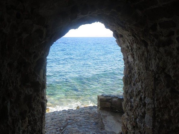 2 Day Private Tour of Sparta, Mystras & Monemvasia - Overnight - Why This Tour Works Well