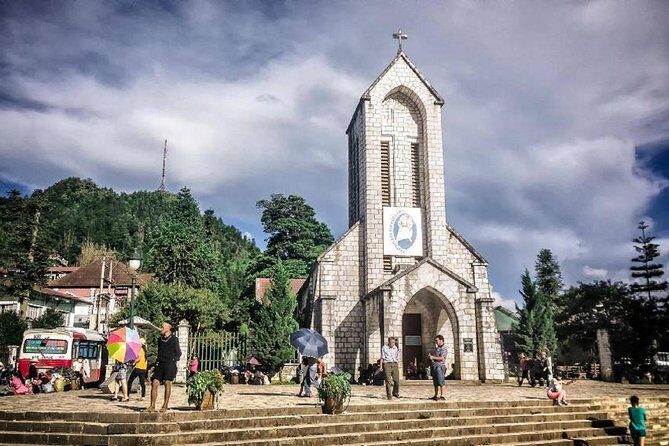2-Day Sapa Trekking Tour from Hanoi by Luxury Limousine - The Sum Up