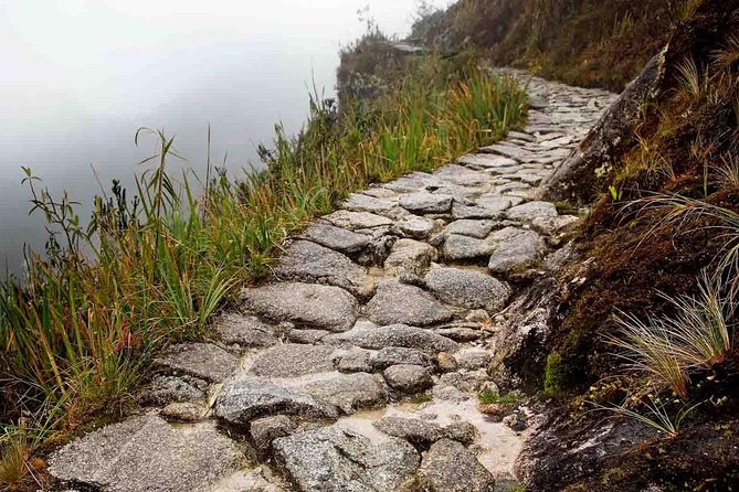 2 Day - Short Inca Trail to Machu Picchu - Group Service - Physical Difficulty and Trail Details