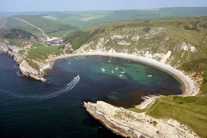 2 DAY TOUR | Jurassic Coast, Glastonbury, Stonehenge & Salisbury - Who This Tour Is Best For