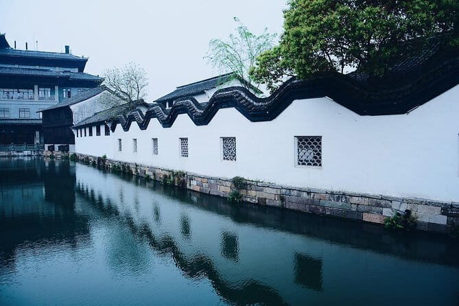2-day Tour to Explore the Essence of Hangzhou Natural Scenery and Its History - Discovering Hangzhou’s Top Highlights