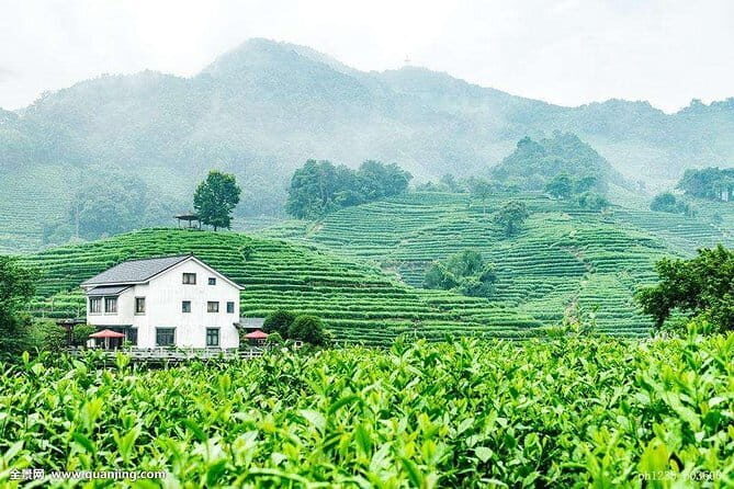 2-day Tour to Explore the Essence of Hangzhou Natural Scenery and Its History - FAQs
