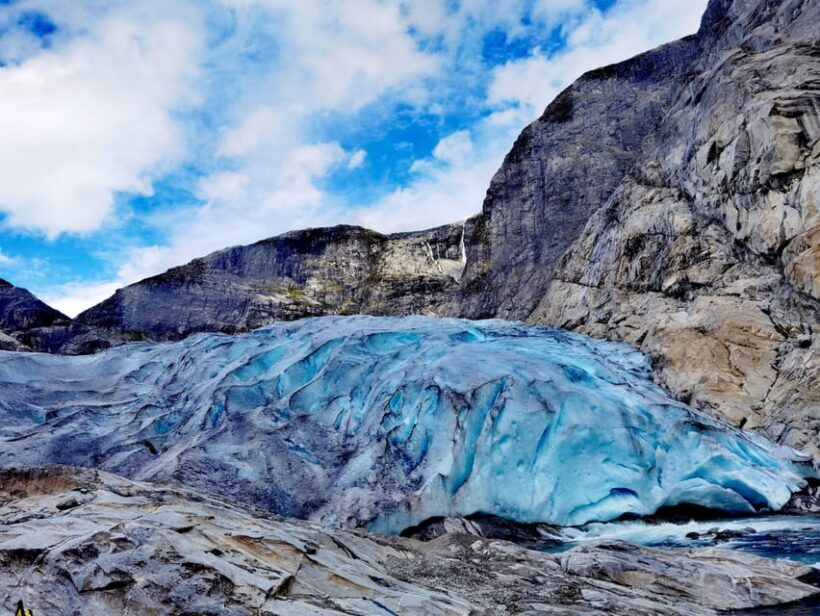 2 day tour to hardangerfjord, flåm næroyfjord vøringsfossen - Frequently Asked Questions