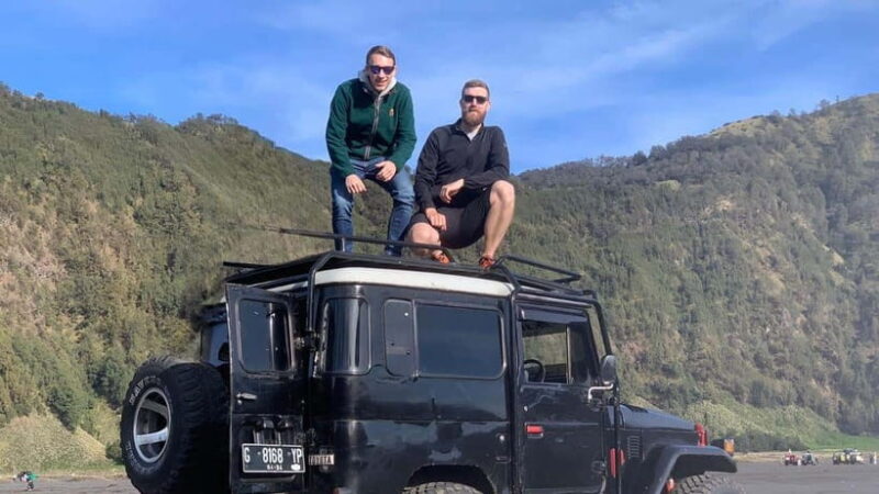 2-Day Tour to Ijen, Bromo & Madakaripura From Bali - Climbing Mount Ijen: The Blue Fire and Sulfuric Lake