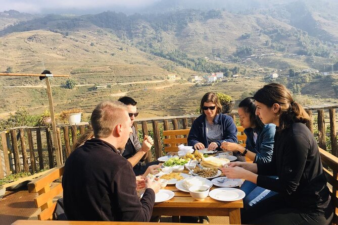 2-Day Trekking Adventure of Sapa from Hanoi with Night Bus - Food: A Highlight of the Journey