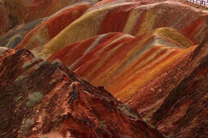 2-Day Zhangye Private Tour: Binggou Danxia, Zhangye Danxia Geo Park, Mati Temple Grottoes - The Geology and Geography