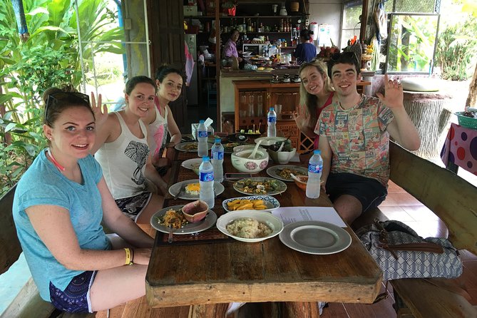 2 days 1 night: Countryside experiences. Exclusive house Homestay - FAQ