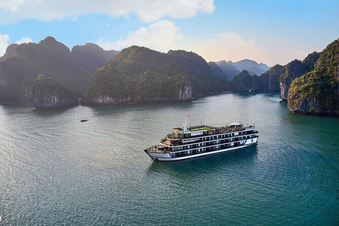 2 Days 1 Night Kite Cruise Lan Ha Bay Adventure from Hanoi - Experience Overview: A Modern Cruise with Authentic Flavors