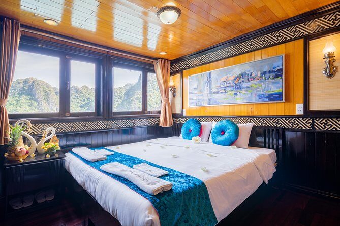 2 Days 1 Night on Swan Cruises visiting Bai Tu Long bay Thien Canh Son cave - Quality and Convenience