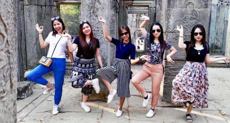 2-Days Angkor Sunrise & Banteay Srei & Floating Village Tour - A Closer Look at the Itinerary and Highlights