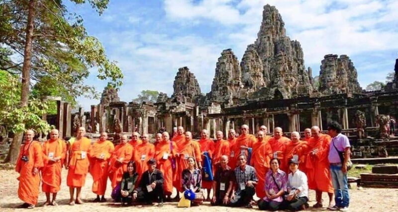 2-Days Angkor Sunrise & Banteay Srei & Floating Village Tour - Practical Tips for Travelers