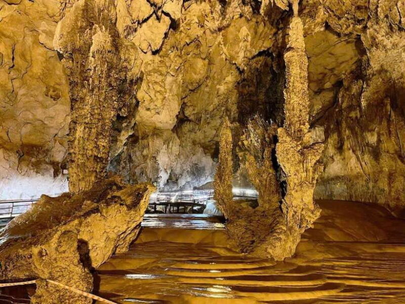 2 Days customized private car trip to BAN GIOC WATERFALL - Summary: Who Will Love This Tour?