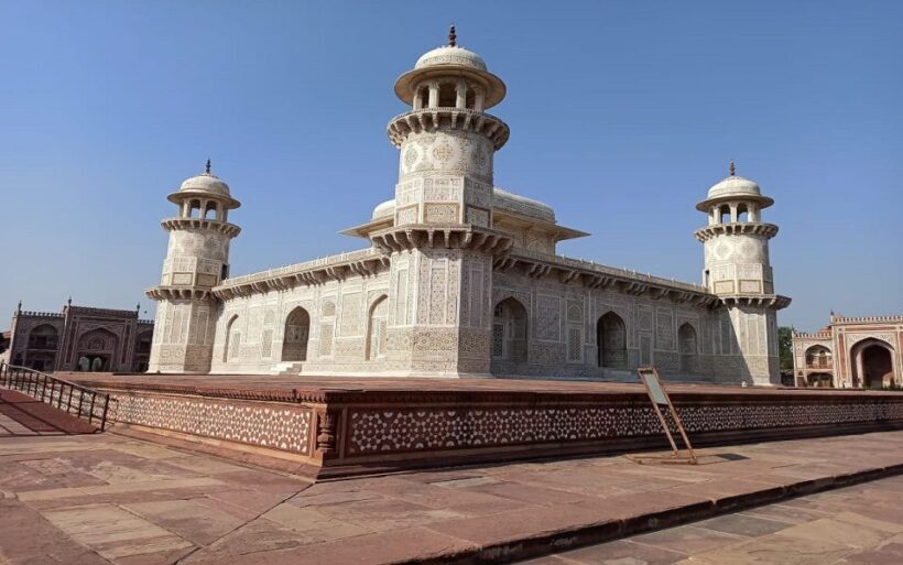 2 Days Delhi and Agra Tour by Car With an approved guide - FAQ