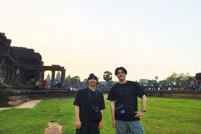 2 Days Exclusive Temple Highlights with Sunset and Sunrise Tour - Key Points