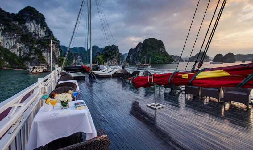 2 Days: Ha Long Bay overnight cruise with private balcony - Authenticity and Experience