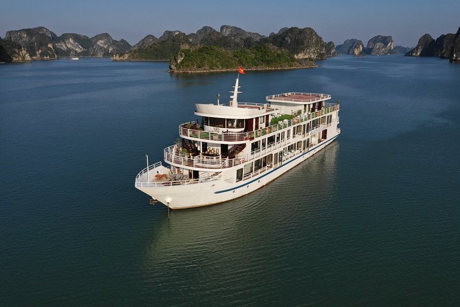 2 Days Ha long Sapphire Cruise - Day Two: Nature, Activities, and Cultural Touches