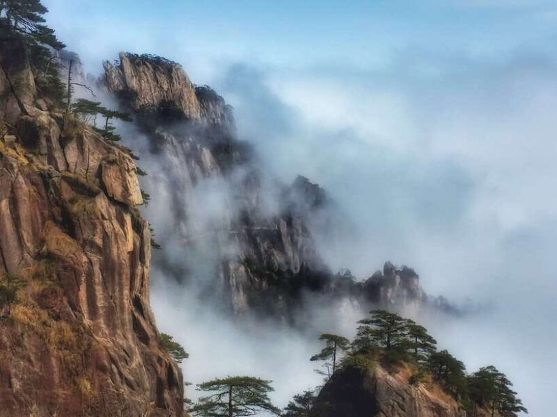 2 Days Huangshan Private Tour for Essence of Yellow Mountain - Exploring the 2-Day Huangshan Private Tour for the Essence of Yellow Mountain