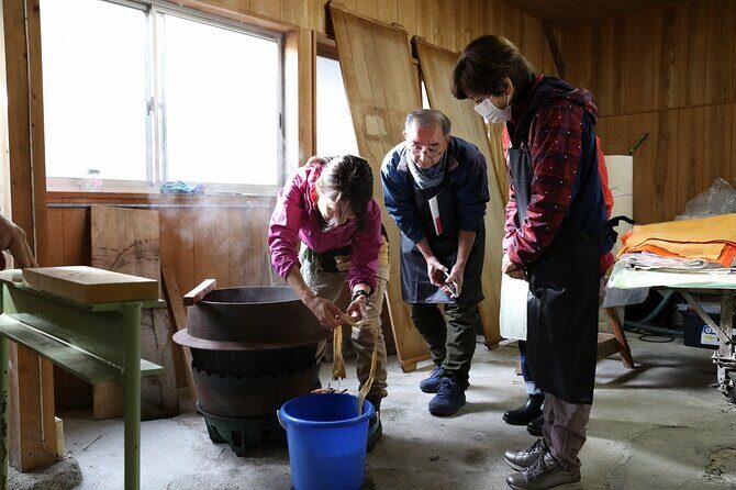2 Days Immersive Japanese Washi Paper Making in Kochi - An In-Depth Look at the 2-Day Washi Experience