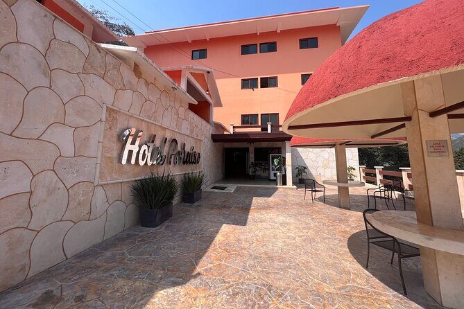 2 Days in Hot Springs Tolantongo Hotel and Private Transportation - The Practicalities of the Tour