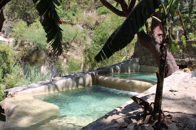 2 Days in Hot Springs Tolantongo Hotel and Private Transportation - Who Should Consider This Tour?