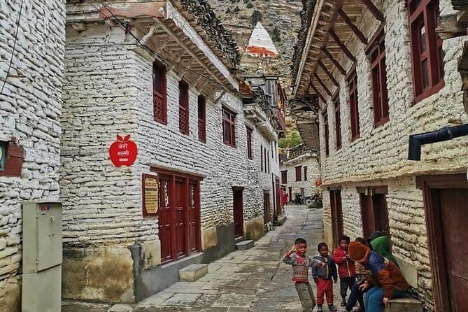 2 Days Jomsom, Kagbeni, Mukitinath, Mustang Budget Tour by Jeep - FAQ