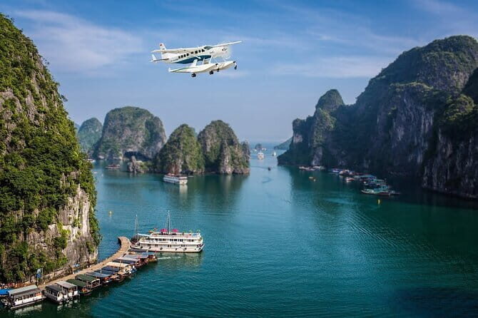 2 Days Luxury Cruise with 25 Minutes Seaplane with Transfer - Key Points
