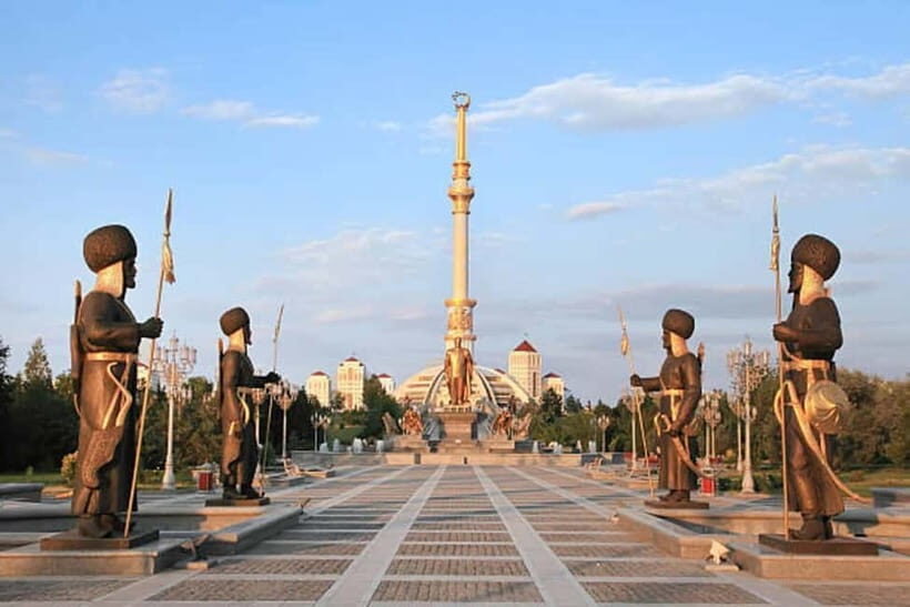 2 Days Private and Guided Cas Crater Tour from Uzbekistan - Key Points