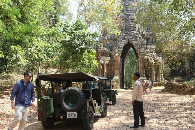 2 days private tour: Angkor sunrise, Banteay Srei, Kulen mountain, Beng Mealea - The Sum Up