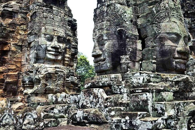 2-Days Private Tour Explore Angkor Wat and Floating Village - Discovering Angkor Wat: The Crown Jewel of Cambodia