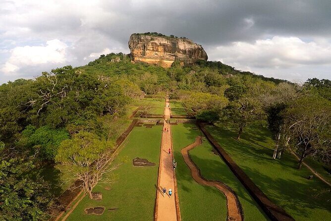 2 Days Private Tour of Sigiriya & Dambulla with Minneriya Safari - All Inclusive - Who Would Benefit Most?