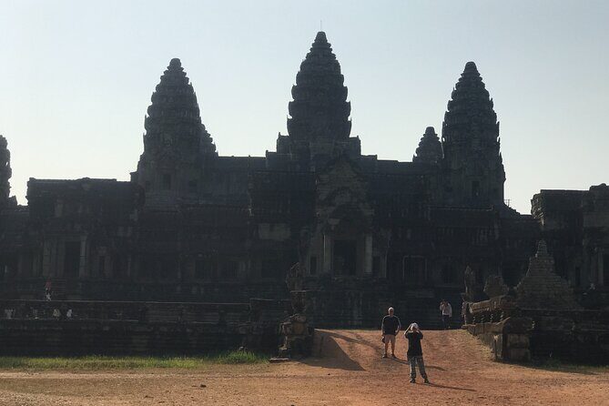 2 Days Siem Reap Angkor Wat Tour-Small Group - Discovering Angkor: A Deep Dive into the Two-Day Tour