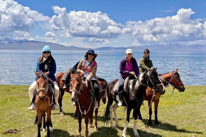 2 Days Song Kul Lake tour with Horse Riding - An Introduction to Kyrgyzstan’s Nomadic Heart