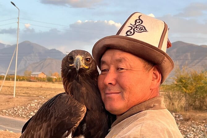 2 Days tour to Issyk Kul lake with Yurt Stay - Exploring the Itinerary