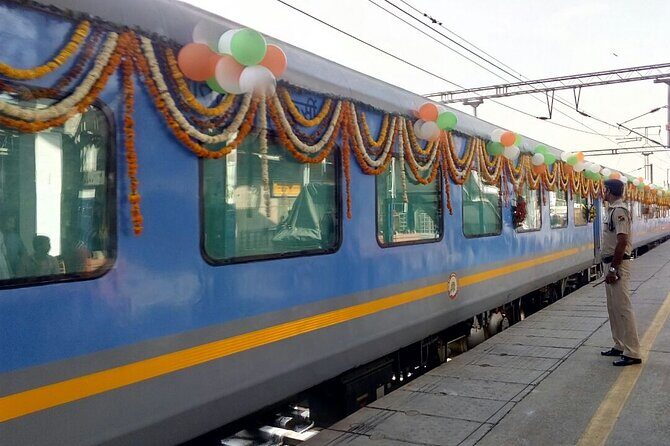 2 days Varanasi city Tour by a Vande Bharat train - FAQ