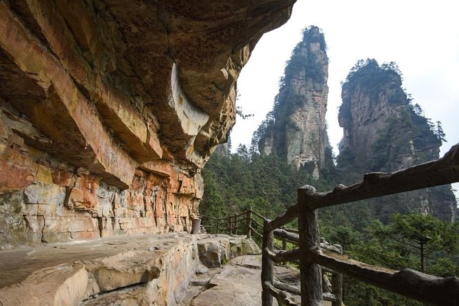 2 Days Zhangjiajie Private Tour for Avatar Mountain Discovery - Authentic Experiences and Traveler Feedback
