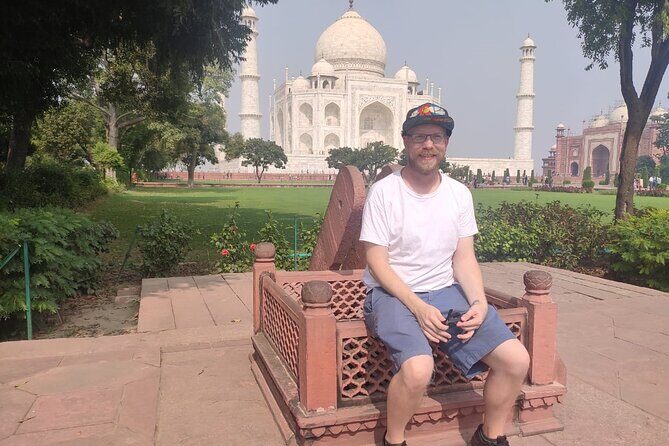 2 Days:Overnight Taj Mahal & Agra Tour from Delhi - The Second Day: More Iconic Sights and Cultural Insights